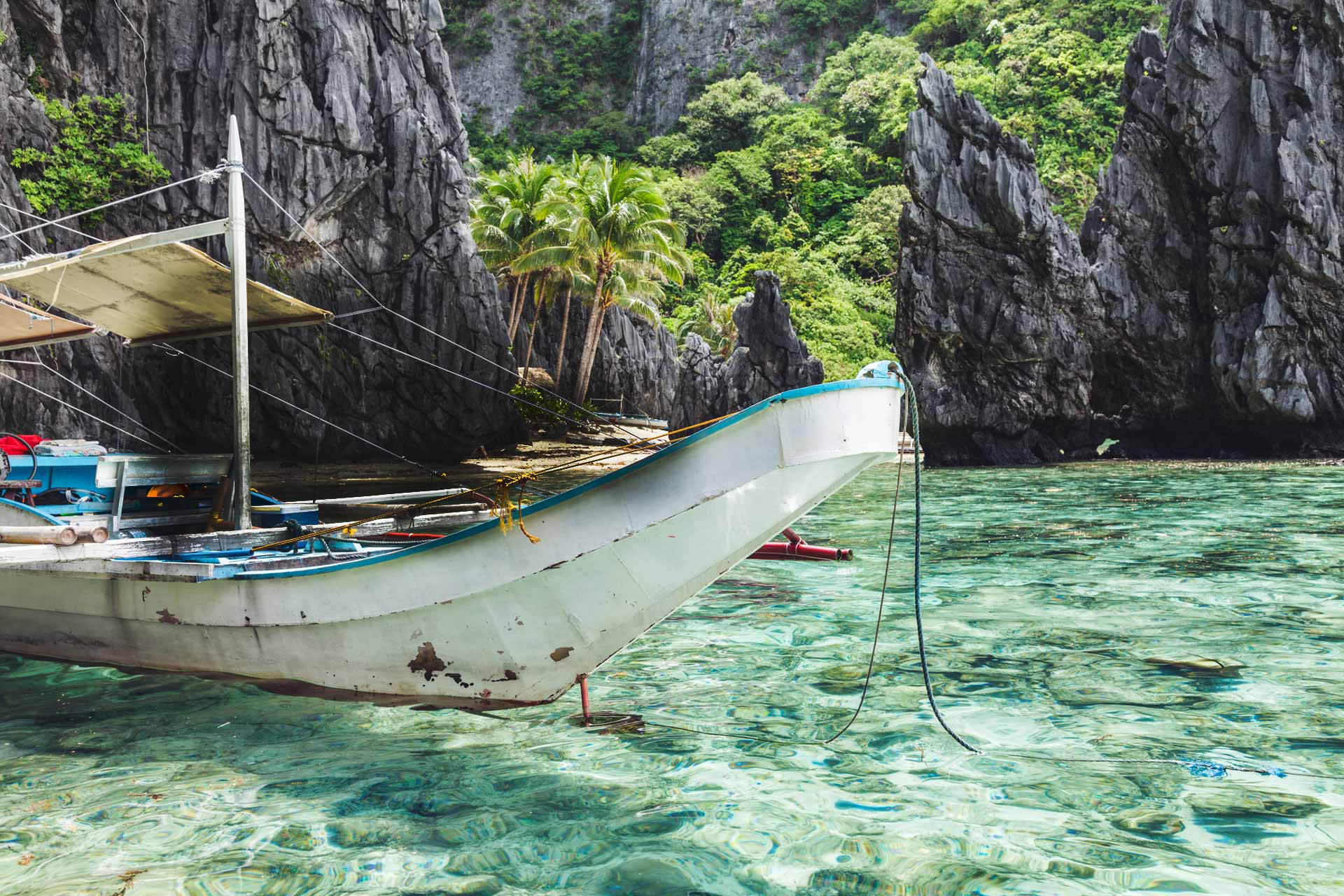 Satellite Phone Philippines - Global Communication • Apollo Satellite